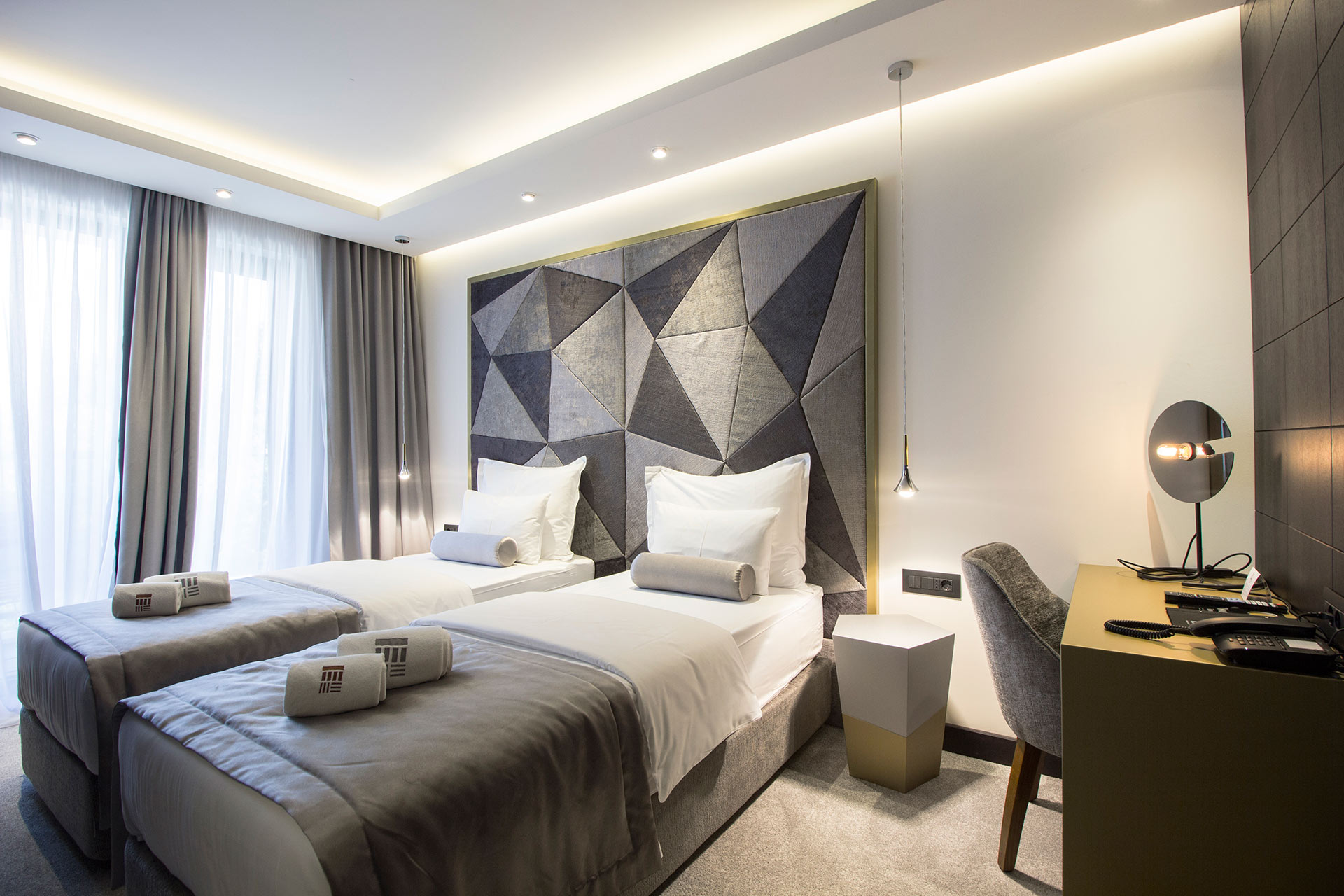 Boutique Hotel | Modern Design Rooms | Hotel Time Split